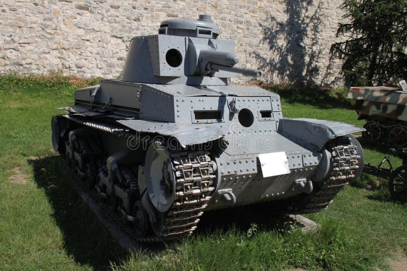 PzKW2 image stock. Image du musée, militaire, machine - 27873119