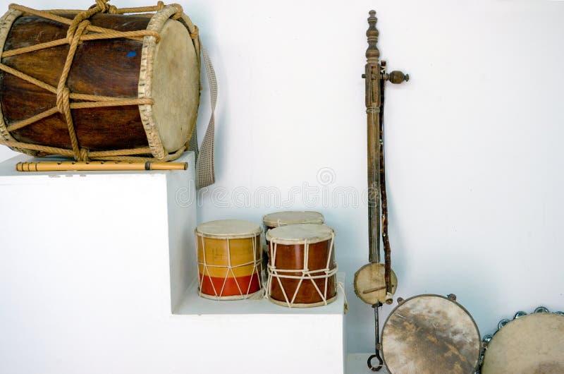 Qatar editorial photo. Image of repinique, drums, museum - 64111291