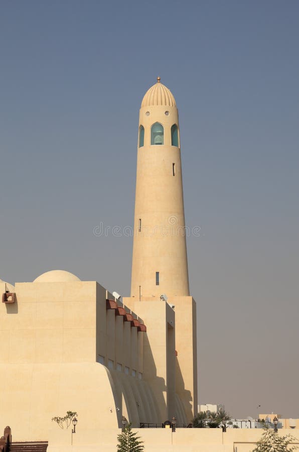 Qatar State Grand Mosque, Doha Stock Photo - Image of muslim, modern ...