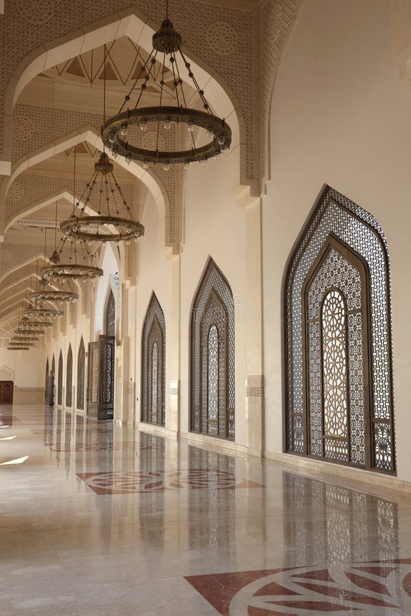 Qatar State Grand Mosque, Doha Stock Photo - Image of arabic, atrium ...