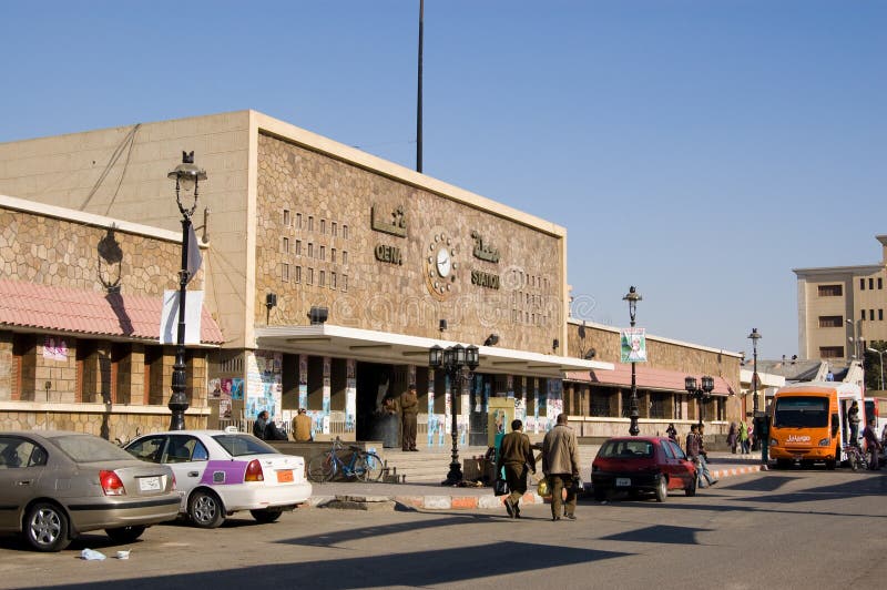 Qena Railway Station, Egypt Editorial Image - Image of public, outdoors ...
