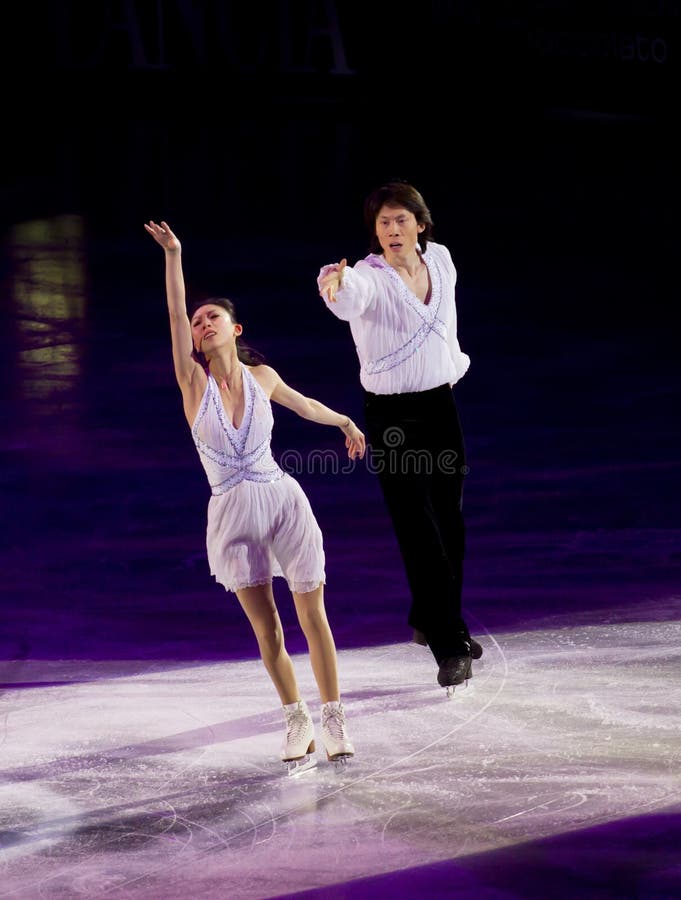 Qing Pang and Jian Ton Ice Skater at 2010 Ice Gala Editorial Stock ...