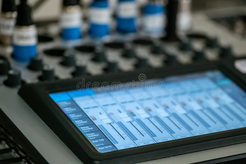 QSC Touchmix 16 Audio Digital Mixer Stock Image - Image of preamp ...