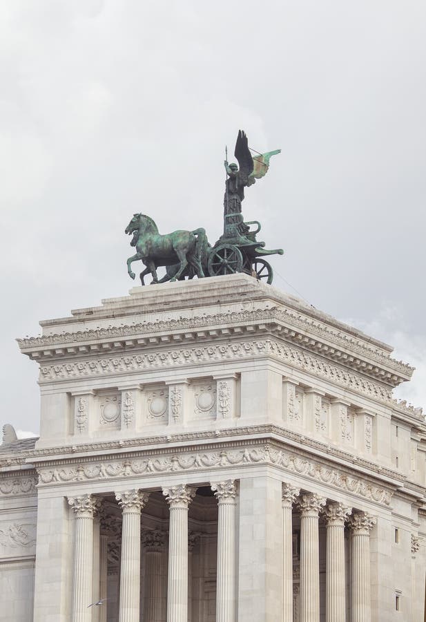Monument of Quadriga in Rome Stock Image - Image of italy, blue: 139560947