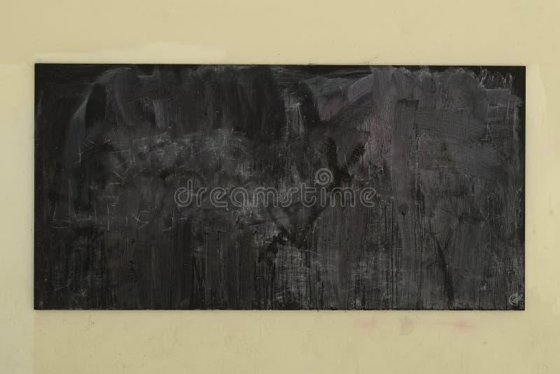 Quadro-negro Vazio Com Manchas Borradas Apagadas Do Giz Imagem de Stock ... Quadro-negro Vazio Com Manchas Borradas Apagadas Do Giz Imagem de Stock ...