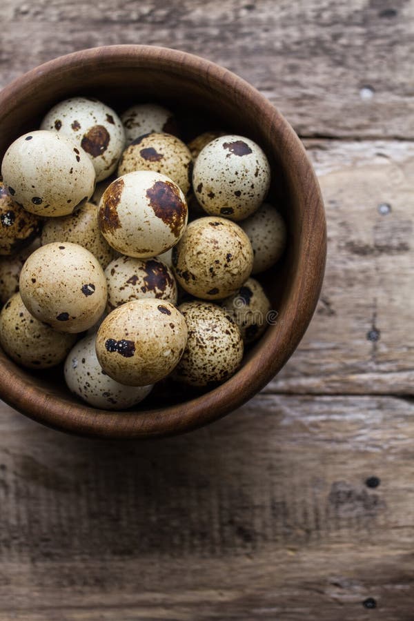Quail Eggs on Rustic Wooden Table Stock Photo - Image of wooden ...