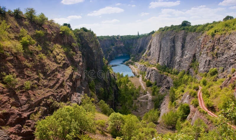 Quarry America stock image. Image of ravine, travel, lake - 15428191