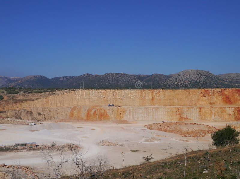 Quarry is an open pit mine stock image. Image of equipment - 27811037