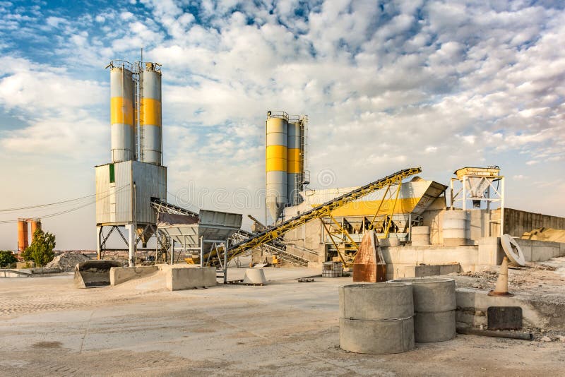 462 Pit Silo Stock Photos - Free & Royalty-Free Stock Photos from ...