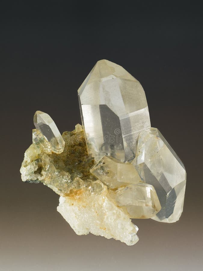 Quarzo 4 immagine stock. Immagine di mineralogia, pietra - 2637849