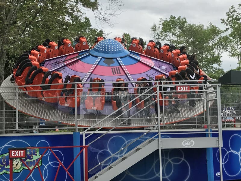 Quassy Amusement Park in Middlebury, Connecticut Editorial Photography ...