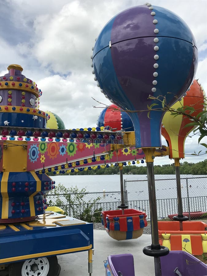 Quassy Amusement Park in Middlebury, Connecticut Editorial Photography ...