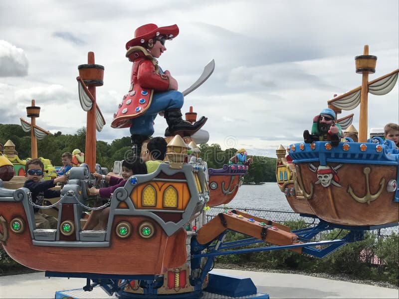 Quassy Amusement Park in Middlebury, Connecticut Editorial Image ...