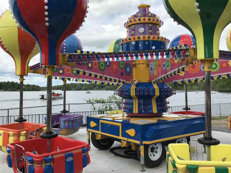 Quassy Amusement Park in Middlebury, Connecticut Editorial Photography ...