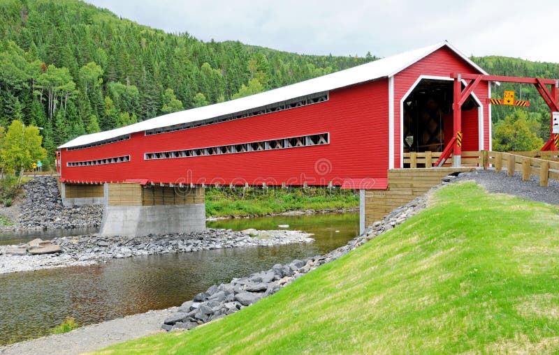 Quebec Canada June 25 2018 Red Covered Bridge Matapedia River Stock ...
