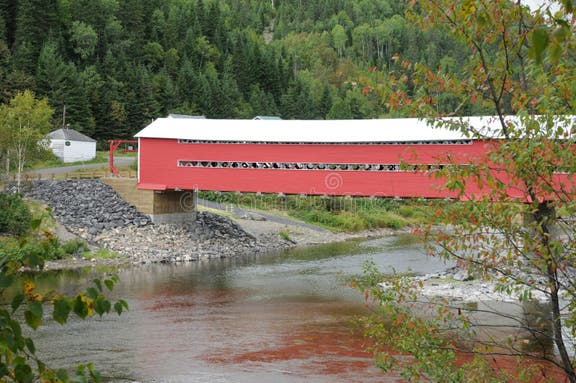 Quebec, a Red Covered Bridge Stock Image - Image of touristy, outside ...
