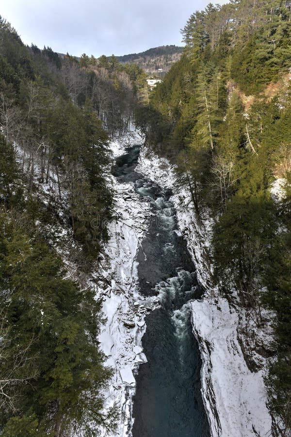 Quechee River - Vermont stock image. Image of nature - 68168119