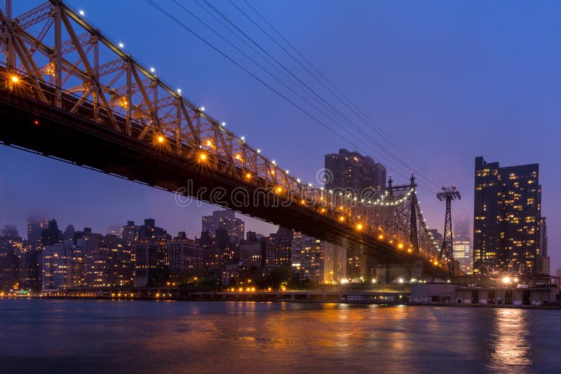 Queen Bridge, New York Skyline Stock Image - Image of midtown, modern ...
