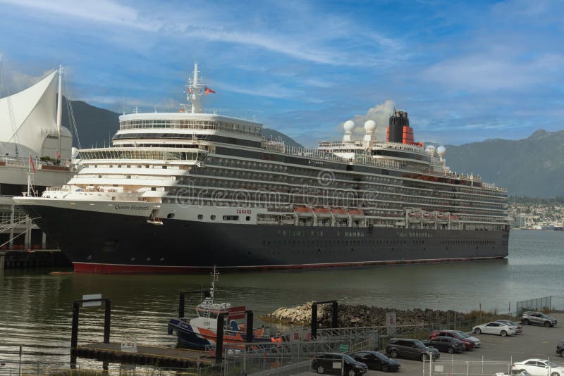 Queen Elizabeth Cruise Ship in the Port of Vancouver, Canada Editorial ...