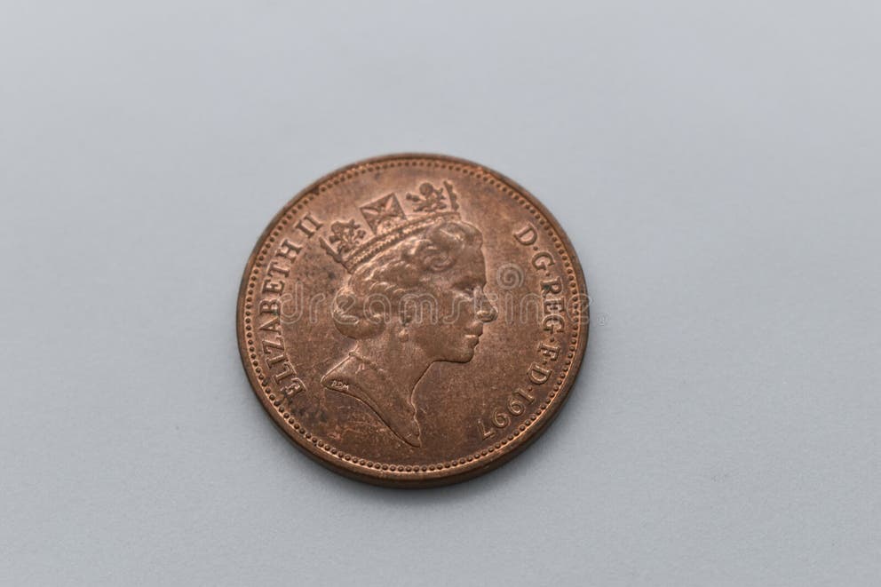 Queen Elizabeth II coin editorial photography. Image of elizabeth ...