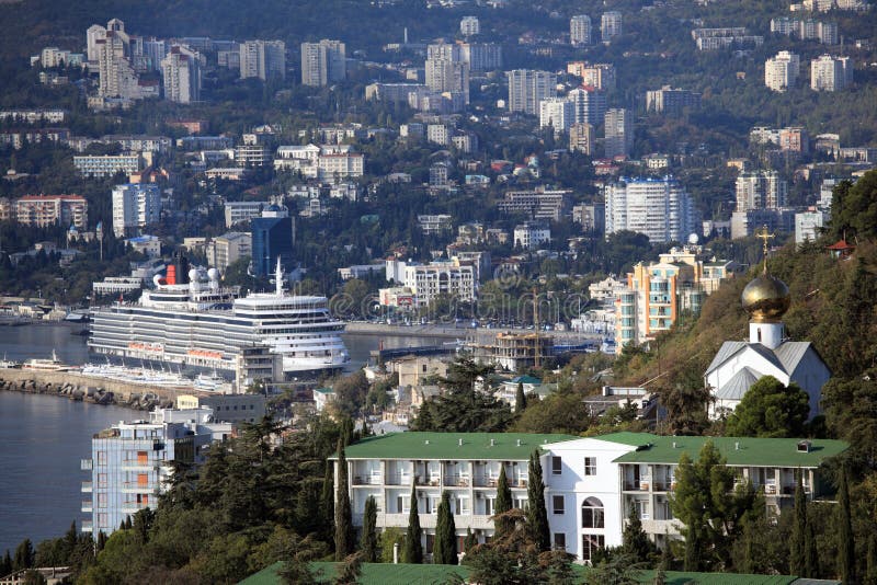 Queen Elizabeth Ocean Liner in Yalta, Ukraine Editorial Photo - Image ...