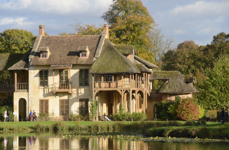 Queen Hamlet in the Park of Versailles Palace Editorial Photo - Image ...