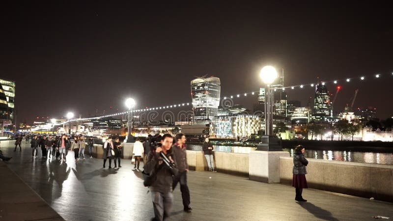 The Queens Walk Along River Thames in London - LONDON, ENGLAND ...