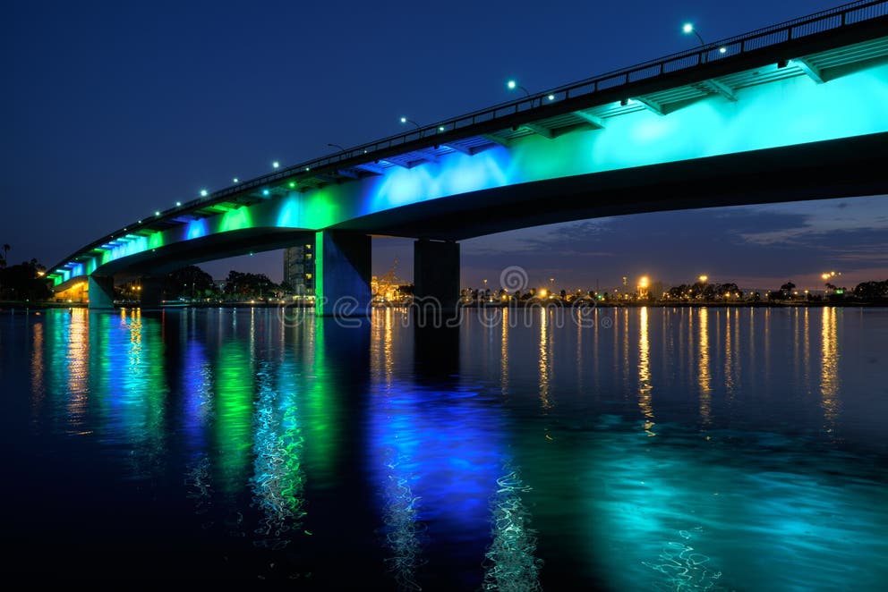 Queensway bridge editorial image. Image of harbor, twilight - 26263825