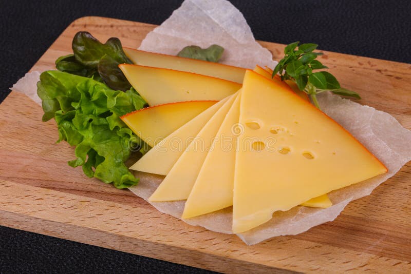 Queso Suizo Amarillo Rebanado Foto de archivo - Imagen de fondo, coma ...