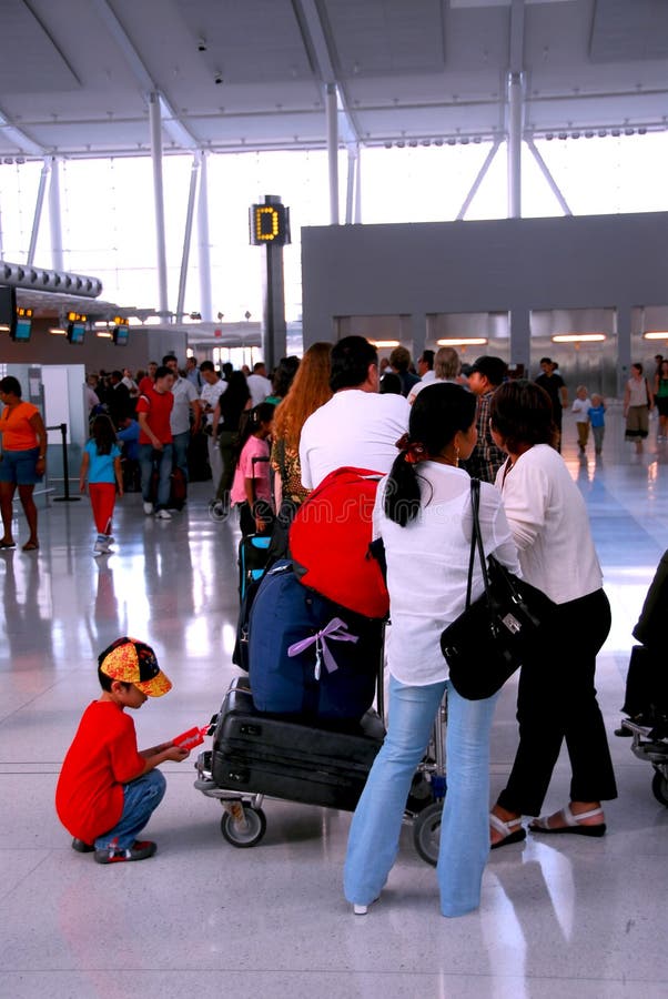 Queue airport editorial stock image. Image of passengers - 1253934