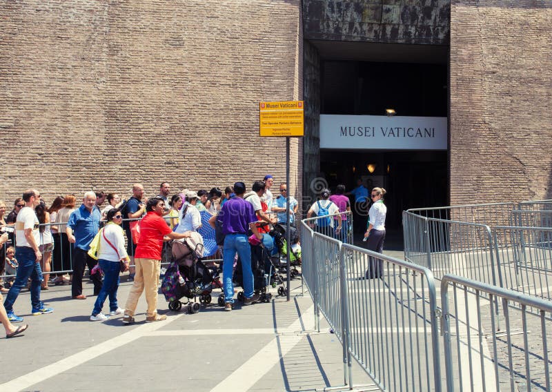 Queue Area at the Vatican Museum Editorial Stock Photo - Image of ...