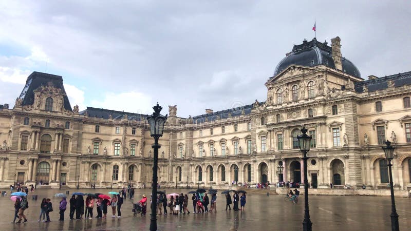 Queue at the Louvre Museum stock footage. Video of landscape - 187309356