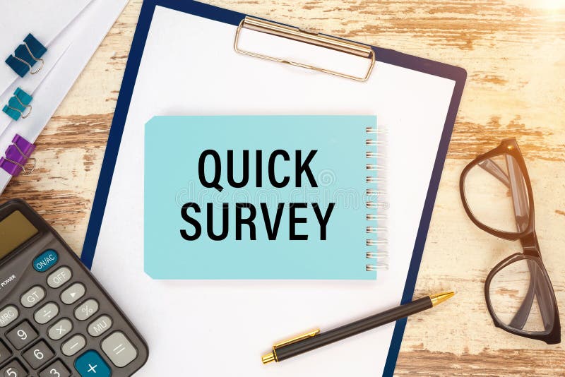 QUICK SURVEY is Written on a Notepad on an Office Desk Stock Photo ...