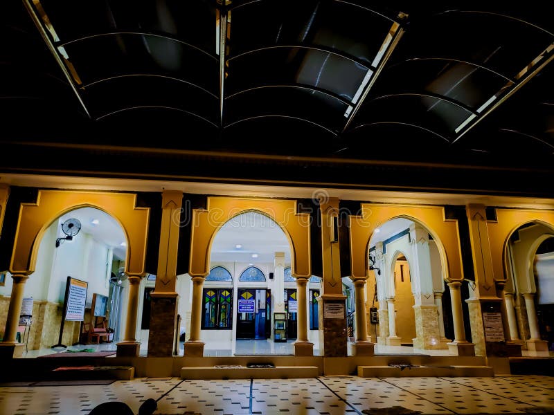 The Quiet Porch of the Mosque Editorial Photo - Image of lighting ...