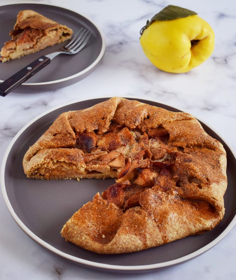Quince Galette with Fresh Quince. Traditional Rustic Fruit Homemade Pie ...