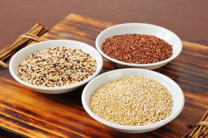 Plantaciones De La Quinoa En Chimborazo, Ecuador Imagen de archivo ...