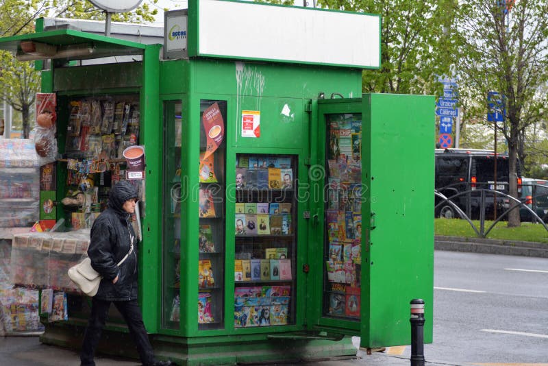 Quiosco imagen de archivo editorial. Imagen de comer - 90252124