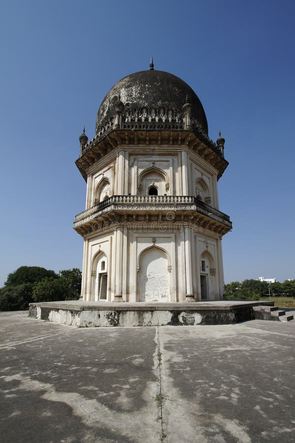Qutb Shahi Octagonal Two Story Mausoleum Vertical Stock Photo - Image ...