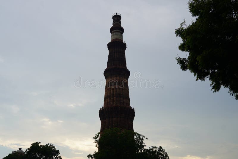 Qutub Minar- Qutab Minar Road, Delhi Image Stock Image - Image of ...