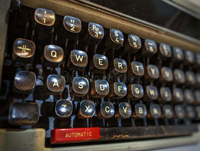 Qwerty Vintage Typewriter Button Close Up Stock Image - Image of ...