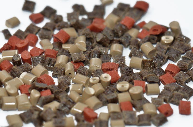 Résine De Polymère De Brown Sur Le Feuillard Photo stock - Image du ...