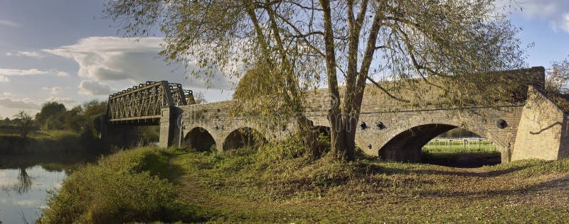 Río avon imagen de archivo. Imagen de inglaterra, escénico - 3516409