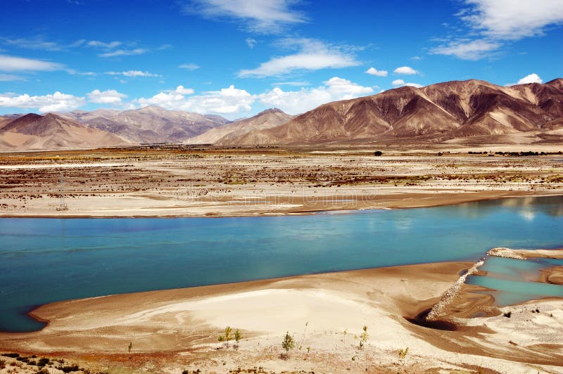 Río de Brahmaputra foto de archivo. Imagen de amplio - 11503176