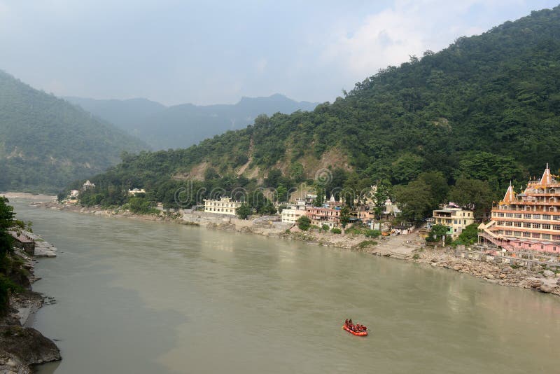 Río de Ganges imagen de archivo editorial. Imagen de hinduismo - 46327729