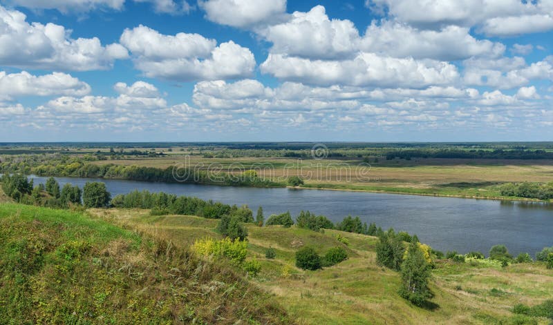 Río de Oka Rusia central foto de archivo. Imagen de europa - 48217044