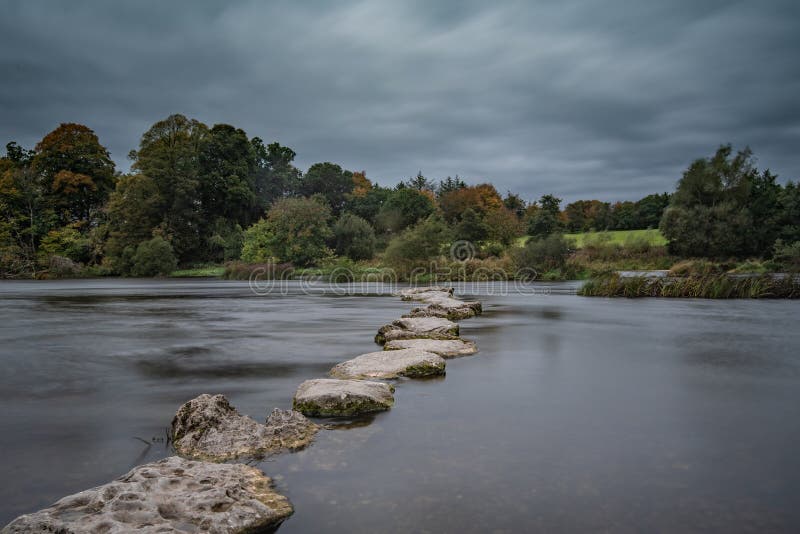 Río Shannon En Castleconnell 8-10-2018 Foto de archivo - Imagen de ...