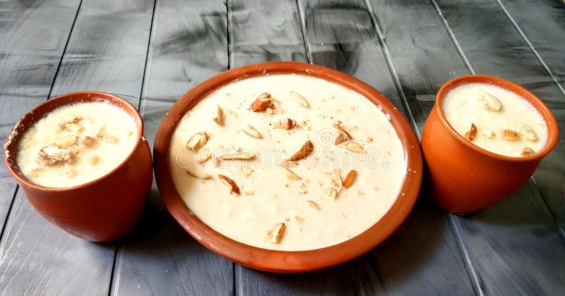 Rabdi or Rabri Served in Clay Pot Stock Photo - Image of almond, cream ...