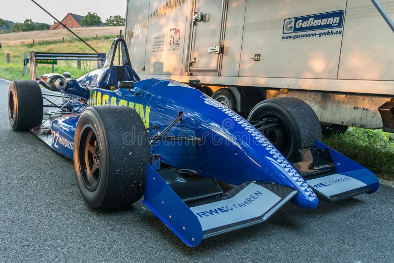 Race car Formula 3000 editorial stock photo. Image of 3000 - 44979373