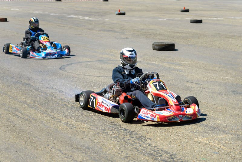 Race karting editorial stock image. Image of kart, race - 58019289