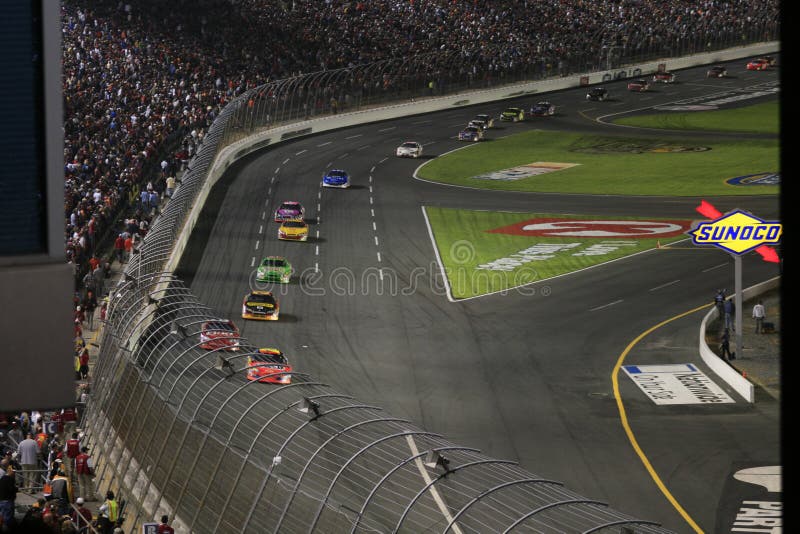 Race for the Lead! editorial photography. Image of infield - 4387347